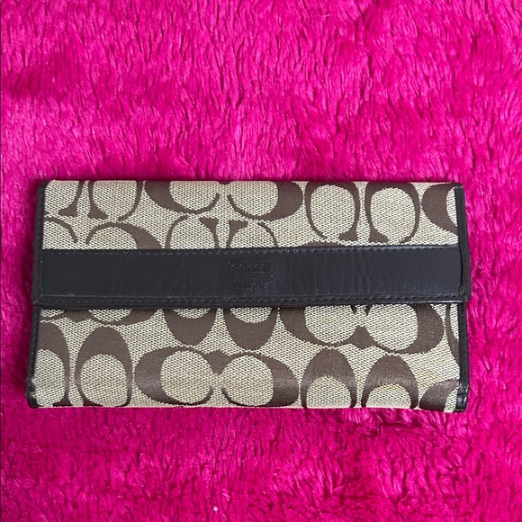 Coach | Bags | Coach Signature Brown And Cream Wallet | Poshmark
